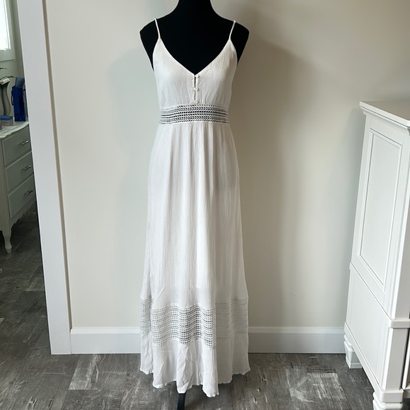 Garage | Dresses | Garage Maxi Dress Size Medium | Poshmark